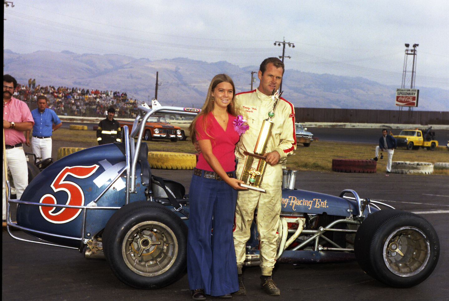 Racing History in Photos – West Coast Stock Car Hall of Fame